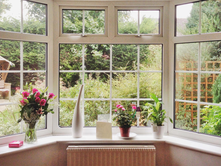 Types of windows: A complete guide to styles, costs and best uses