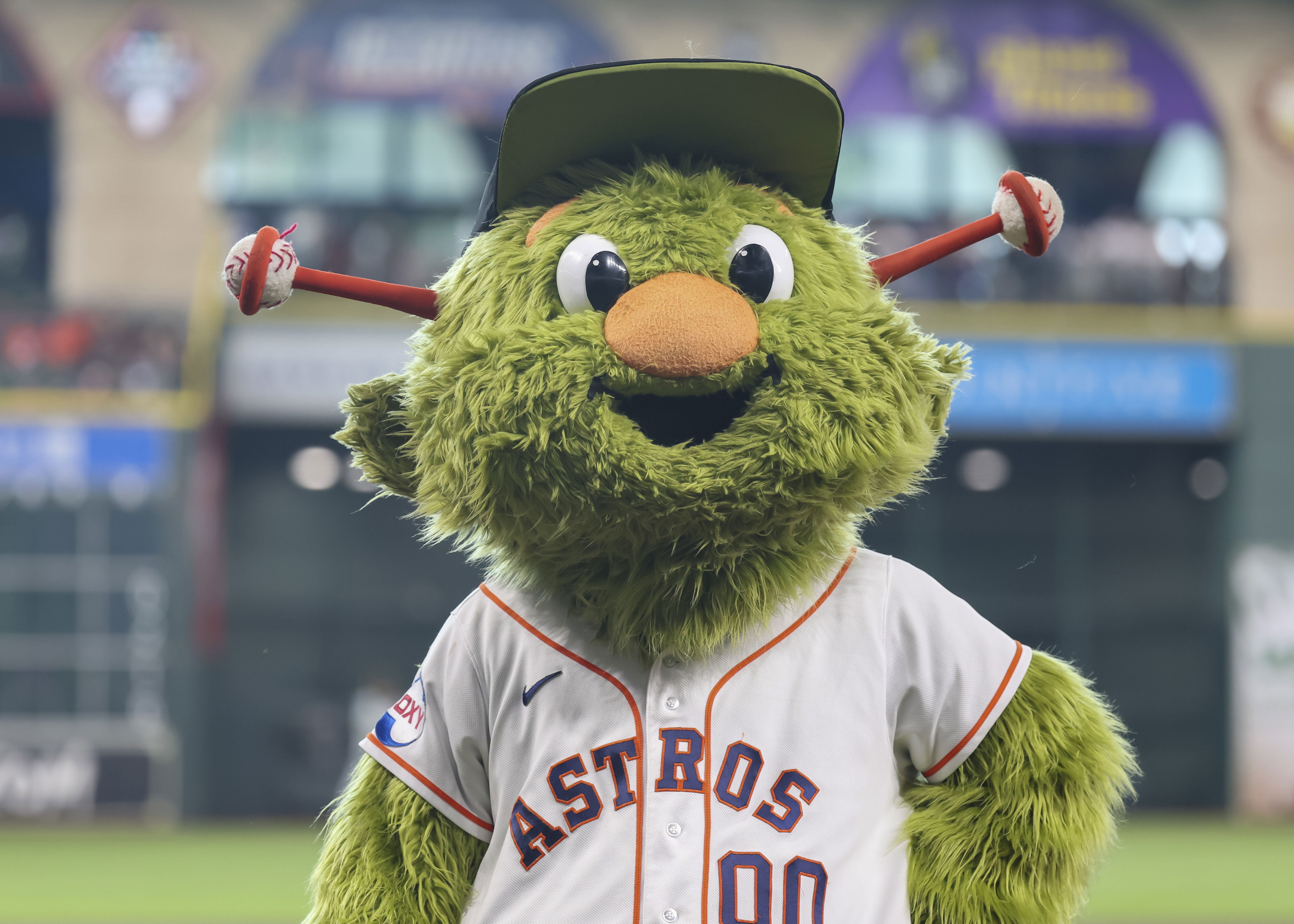 Astros caravan: Day 2 stops and information