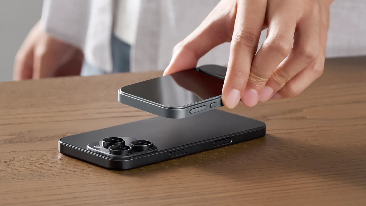 This hi-res audio DAC smartly uses MagSafe to attach to your phone
