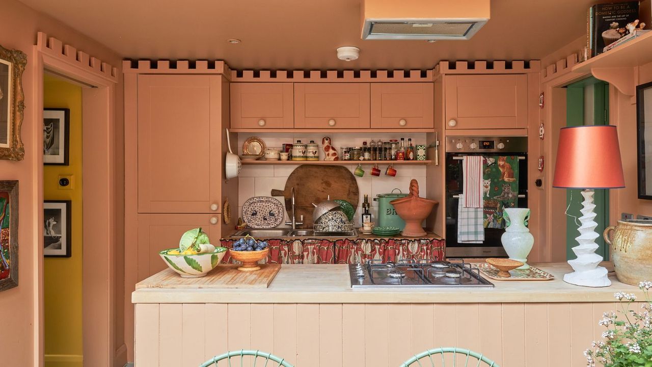 Why we should all give orange paint a second chance