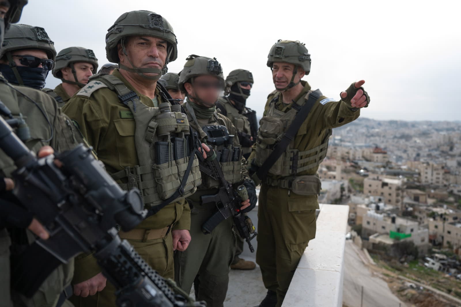 IDF carries out anti-terrorism operation in Hebron, seizes illegal ...