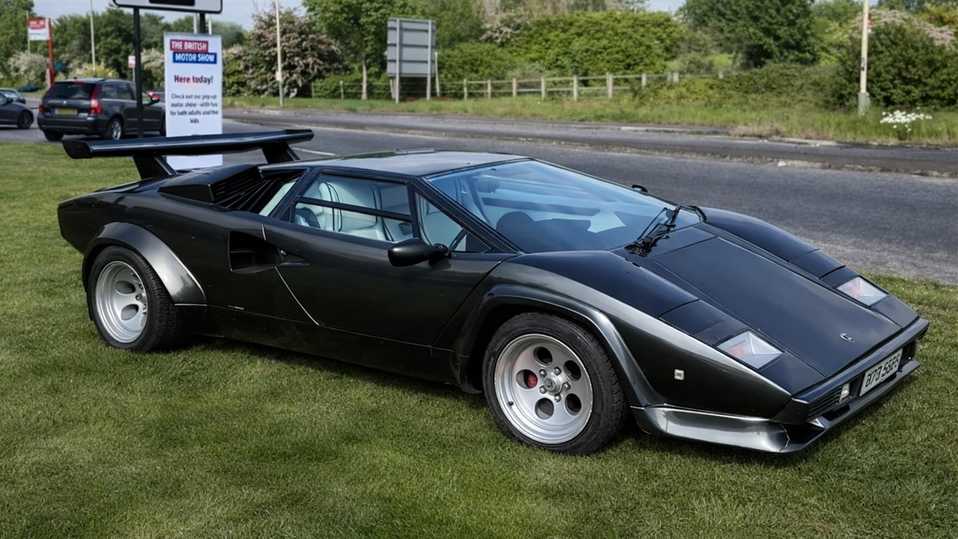 How good is my fake Lamborghini really?