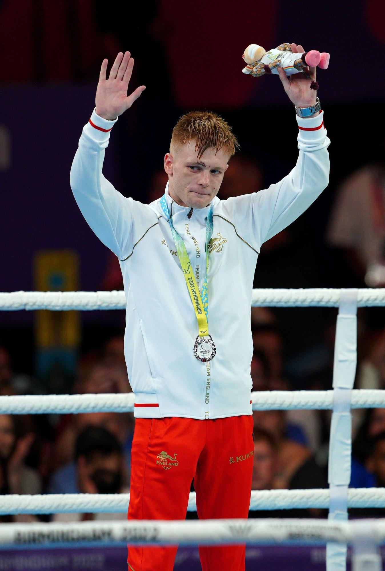 Sunderland boxing star set for Newcastle debut