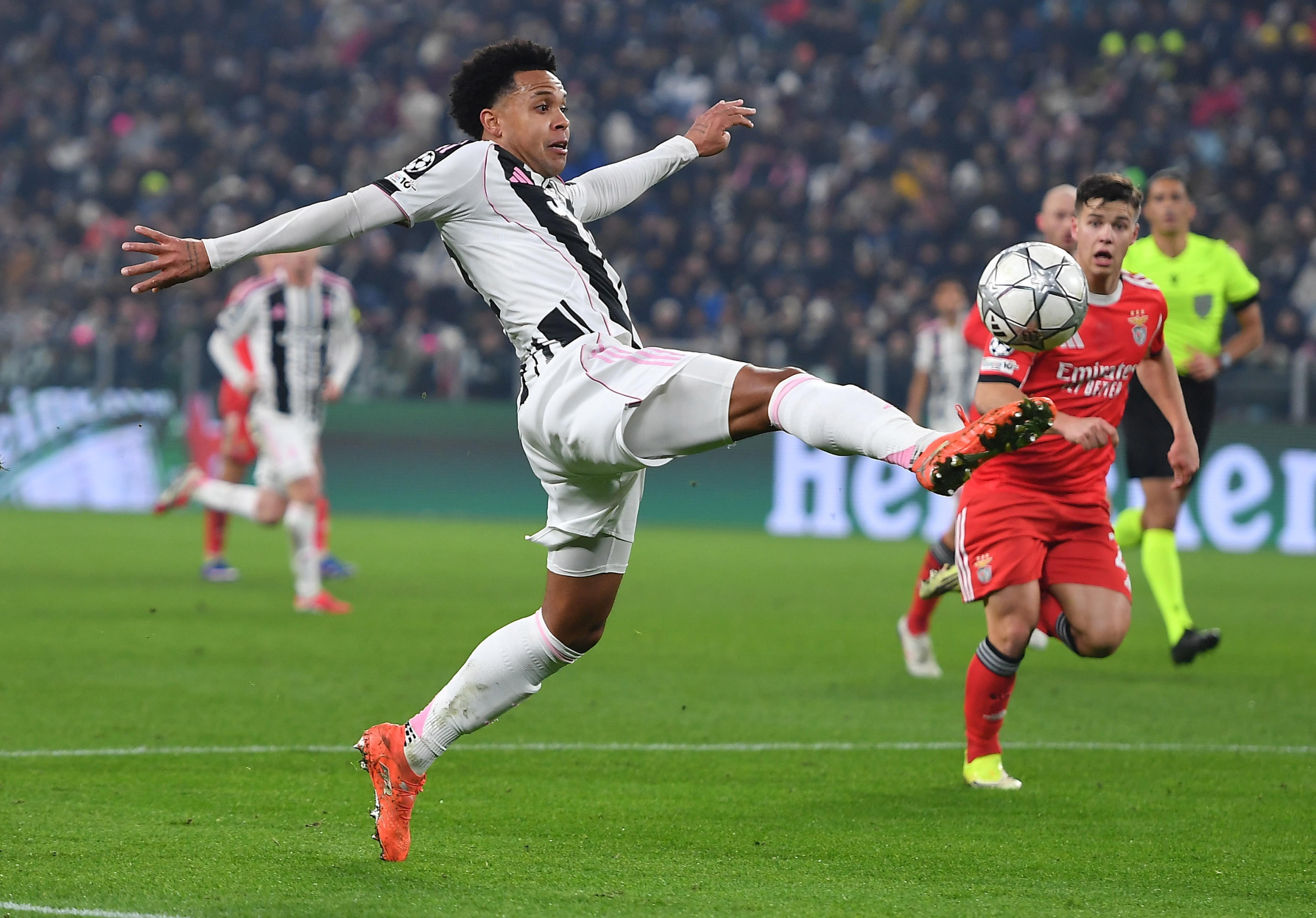 Juventus make sure of slot in Champions League playoffs