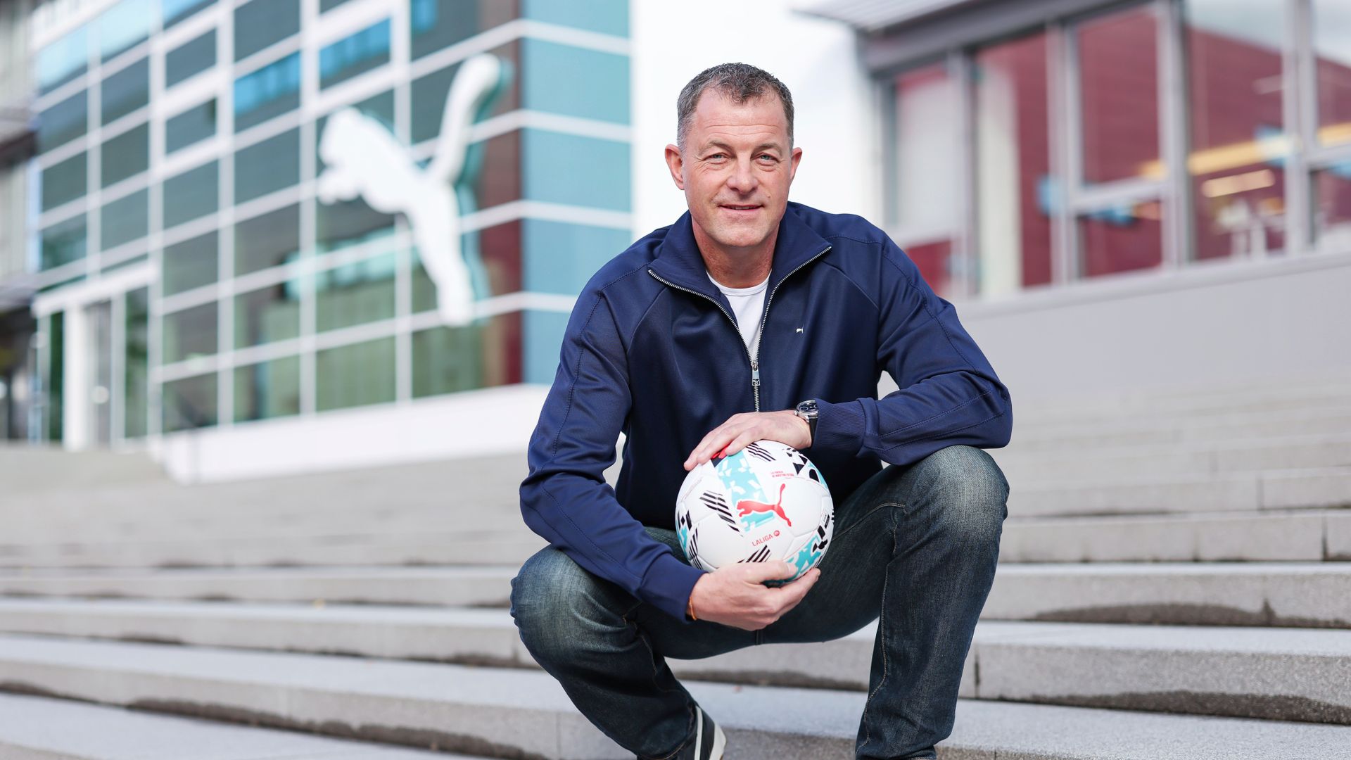 Puma-CEO holt reihenweise Topmanager von Adidas – Furcht vor ...