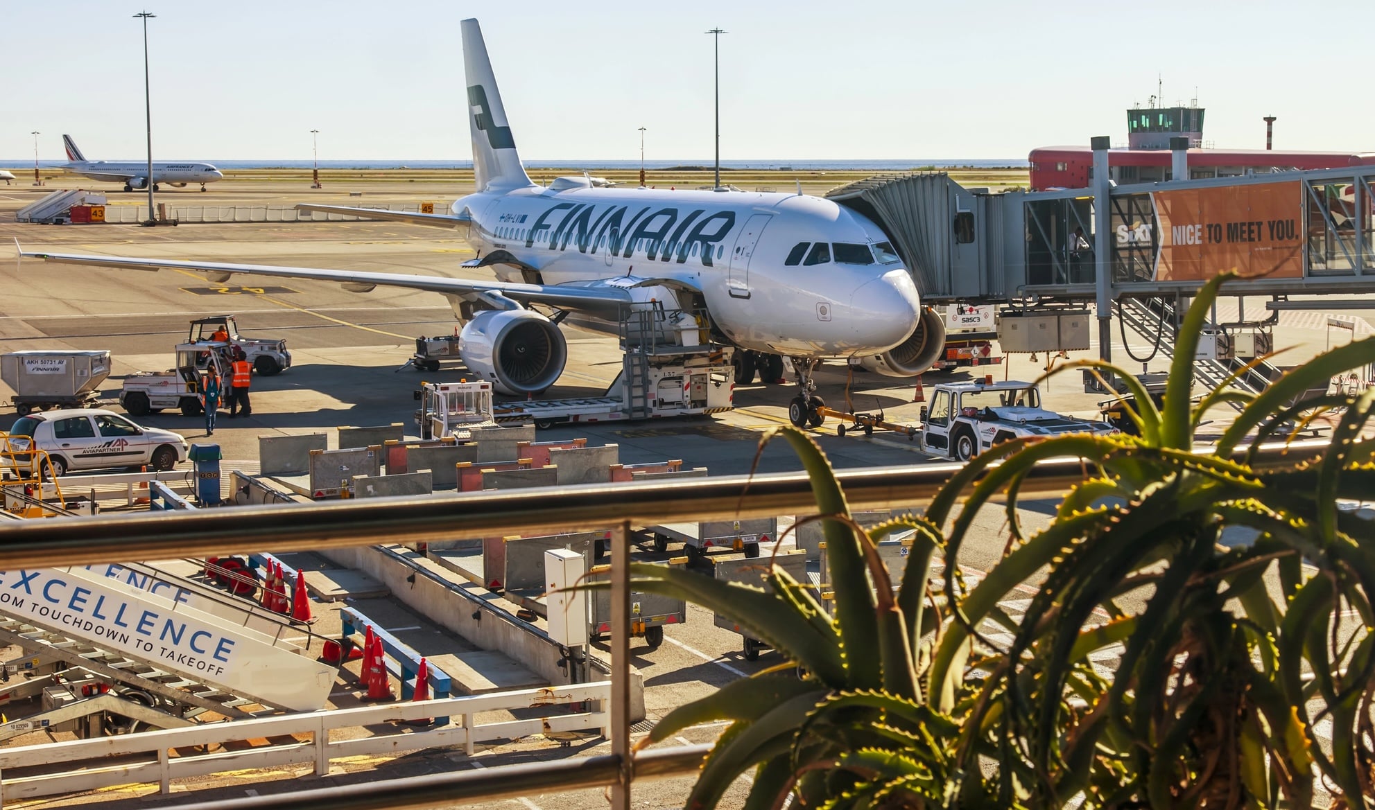 Vacances : pourquoi les habitants de la région PACA dépensent plus que ...