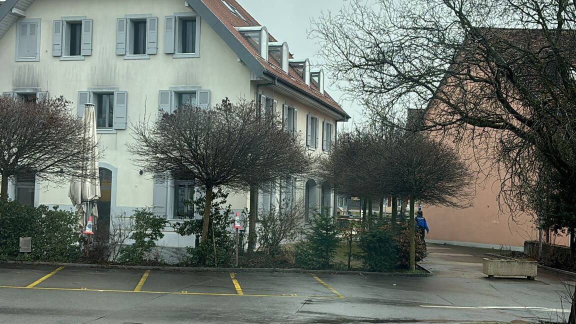 Alerte à l'explosif : Une importante évacuation est en cours à Daillens