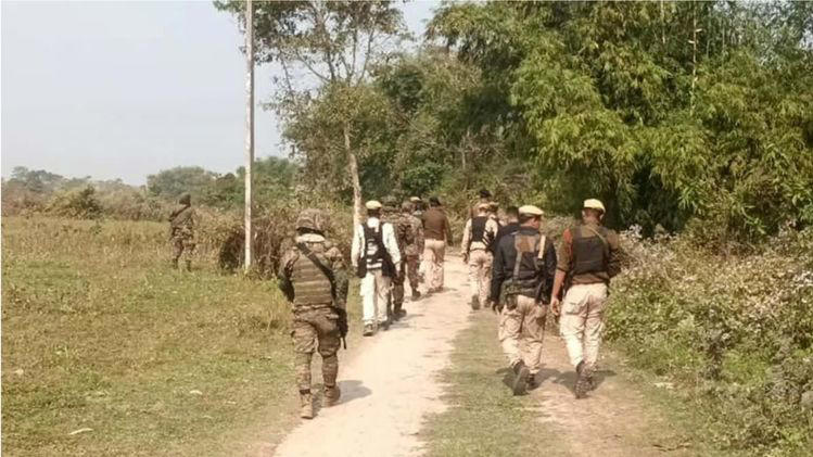 Violence-hit Kokrajhar limping back to normalcy as army deployed for ...