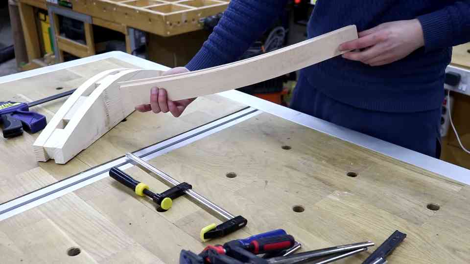How to bend wood