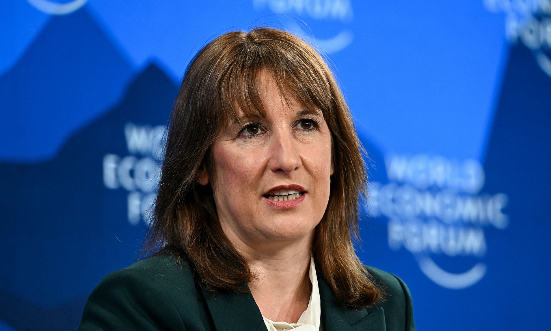 Reeves refuses to budge and limits business rates bailout to pubs ...