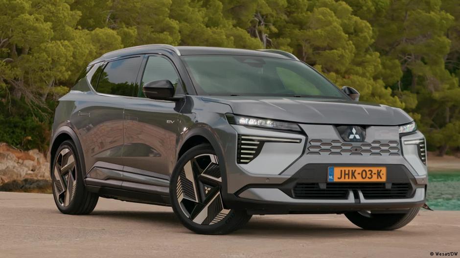 Testing Mitsubishi's Eclipse Cross electric