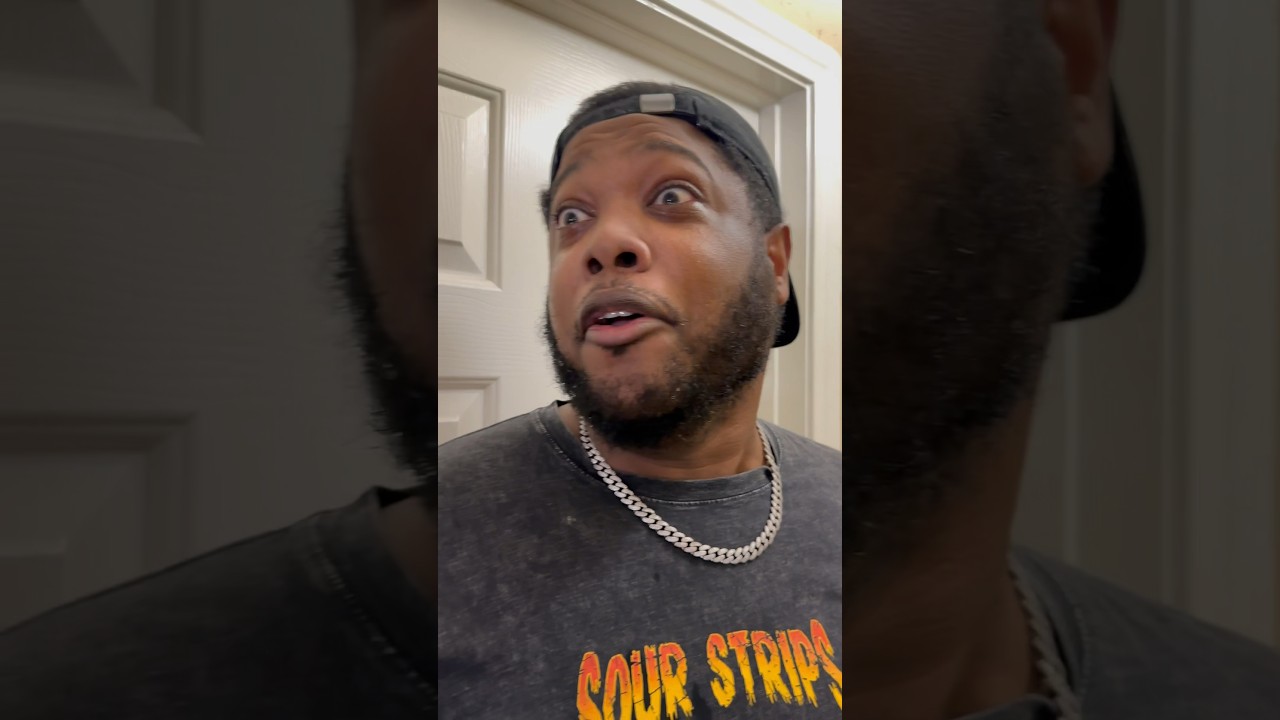 When dad finally gets scared of Chucky