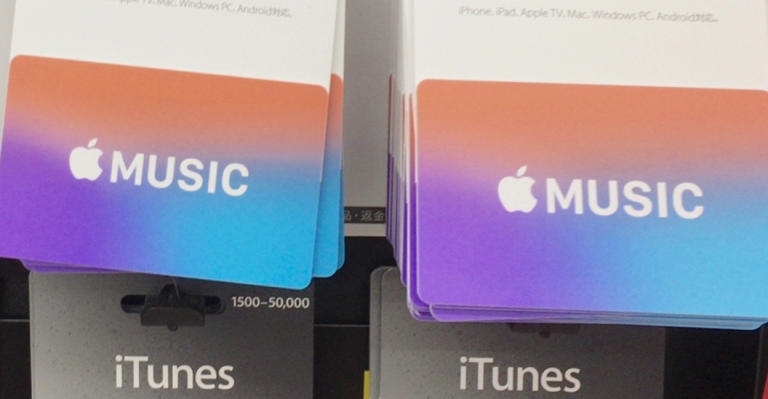 Spotify pockets $1B revenue boost with third price hike in 2.5 years ...