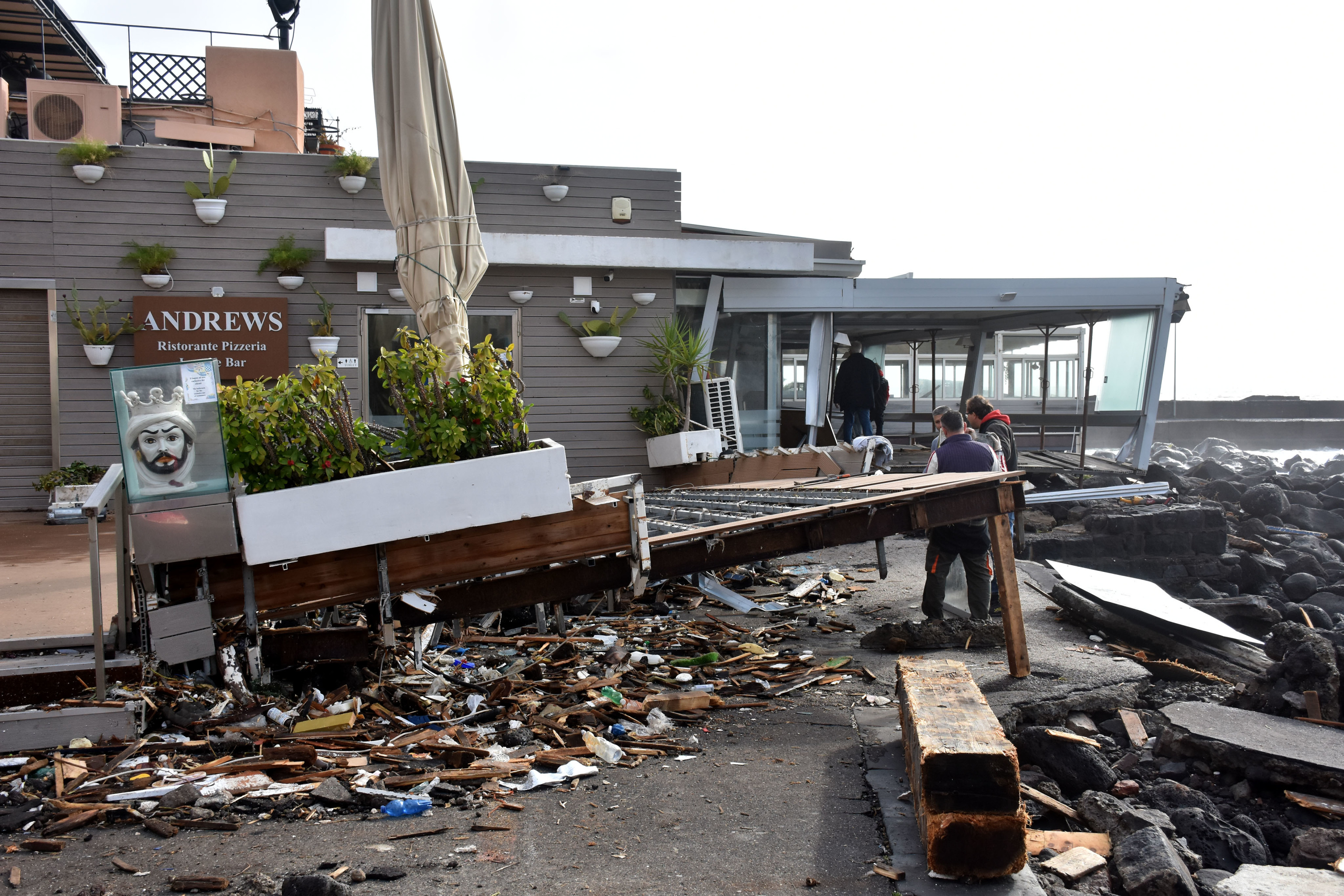 Southern Italy assesses damage after days of violent storms