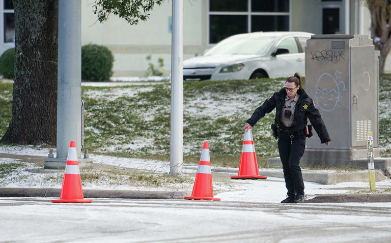 Here are tips to stay safe if we face snow, ice, freezing temps over ...