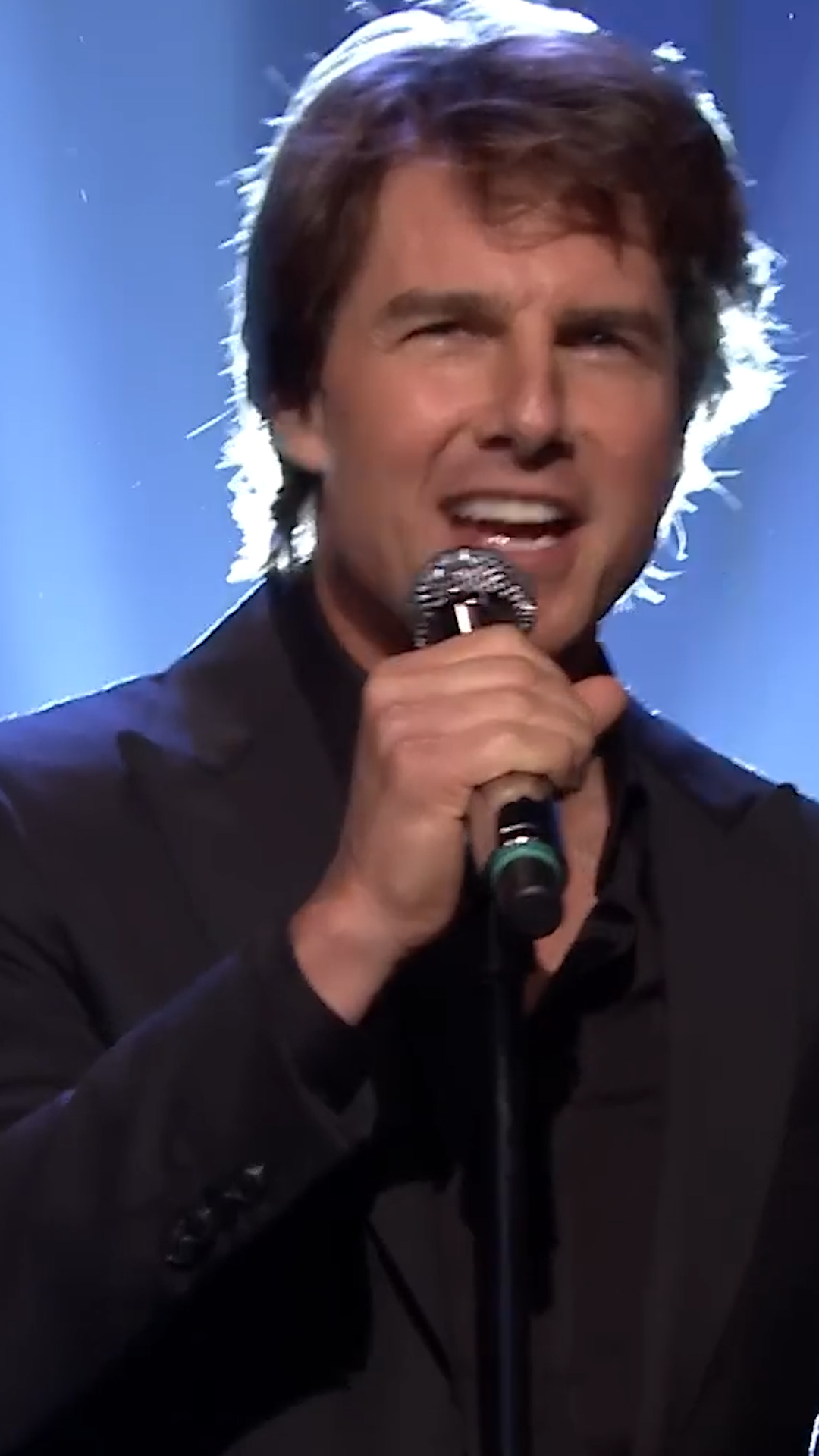 When Tom Cruise became a singer and it was pure gold