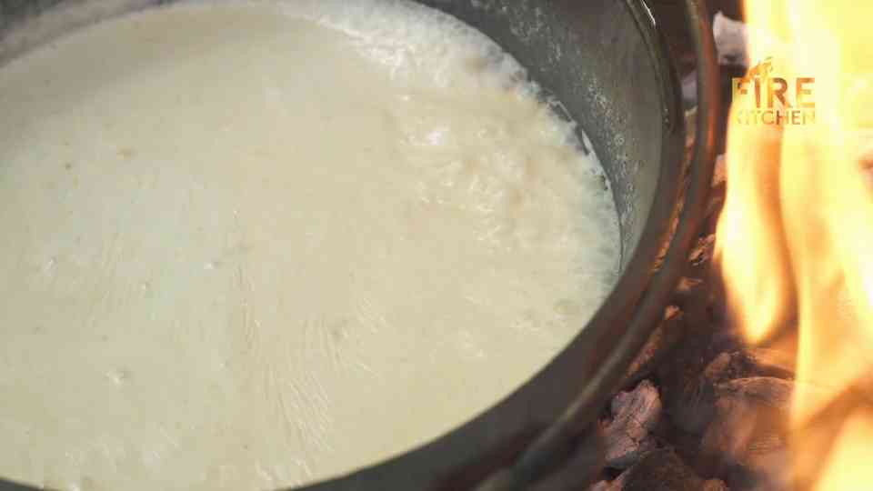 Done the right way - Tomahawk steak with nachos and cheese sauce