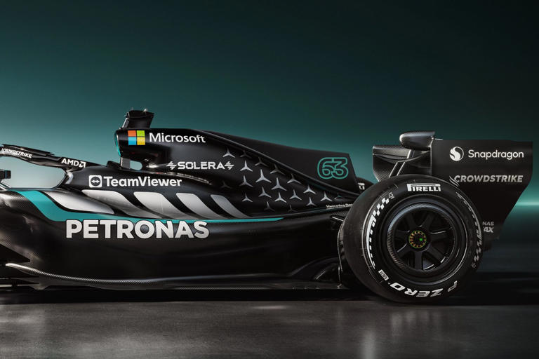 Mercedes presenta el diseño del W17 de Russell y Antonelli para la F1 2026