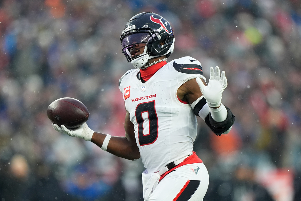 Azeez Al-Shaair’s anti-genocide note: Muslims tackle NFL fine with charity