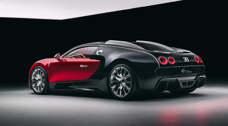 Bugatti’s Veyron revival hits with a W16 and finishes with a rear you ...