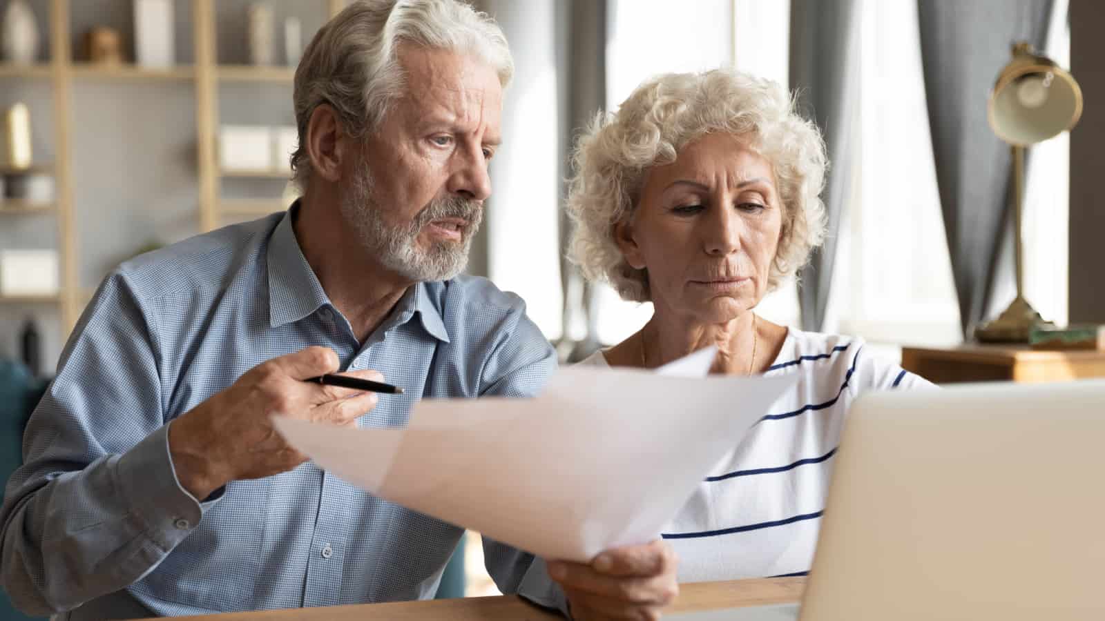 11 warning signs your retirement strategy is severely off track, and ...