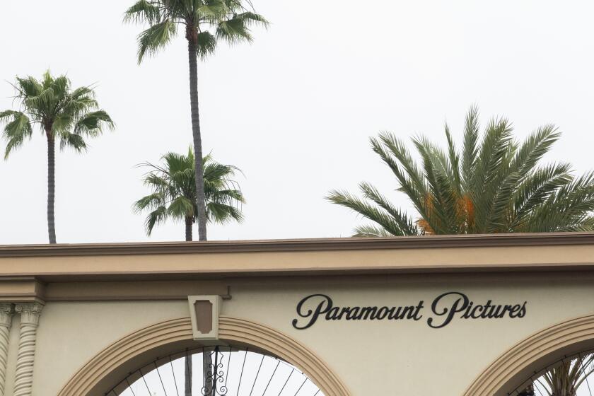 Paramount extends tender offer deadline to woo Warner shareholders as ...
