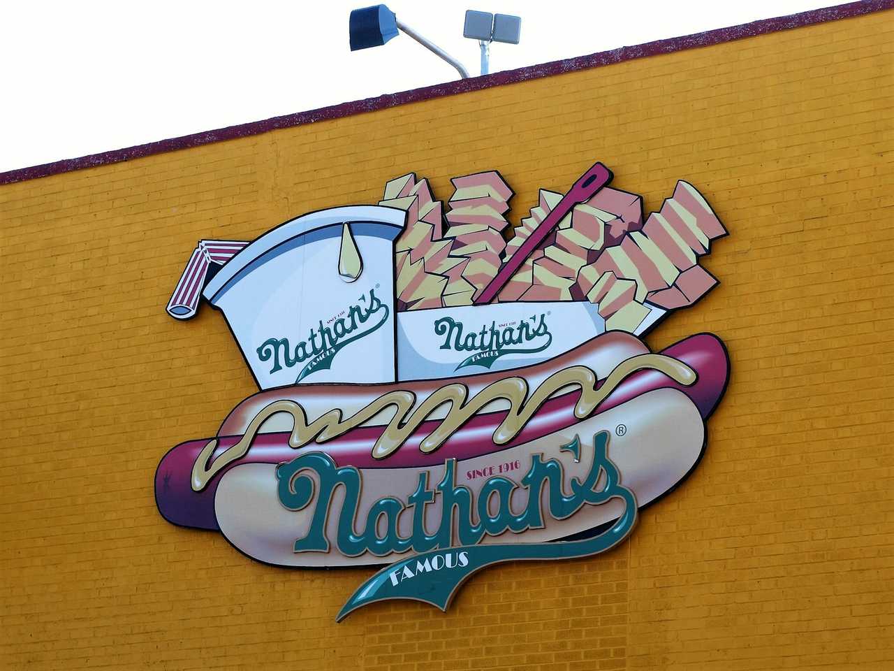 Smithfield Foods to buy Nathan's Famous hot dogs for $450M