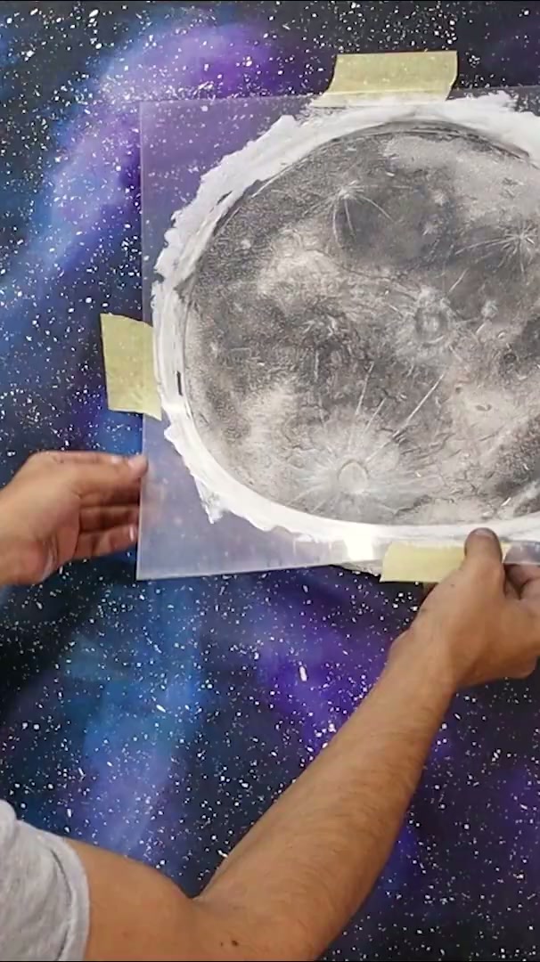 Textured moon & vibrant galaxy: Stunning mixed media painting tutorial