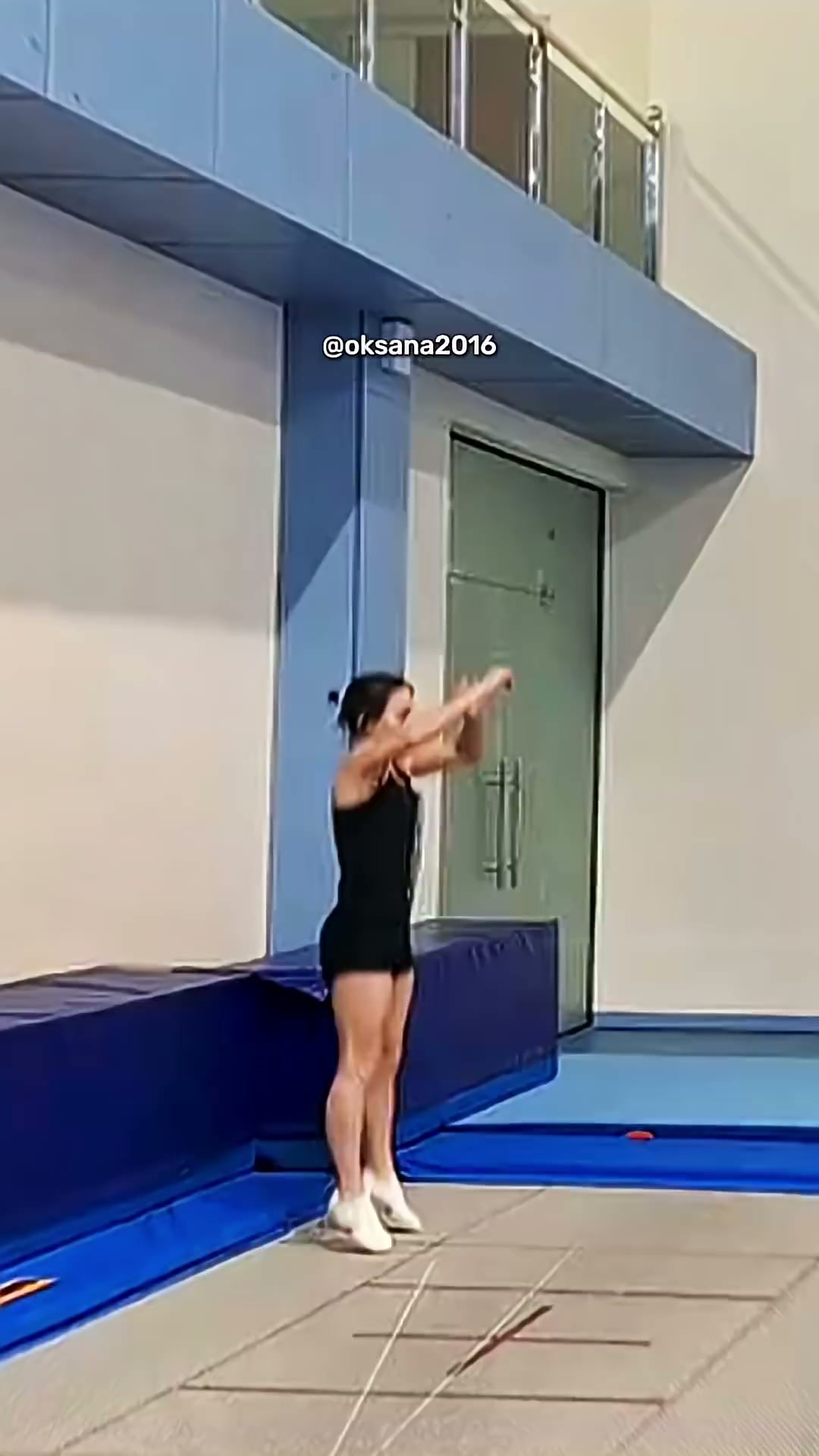 Oldest elite gymnast in the world! Icon