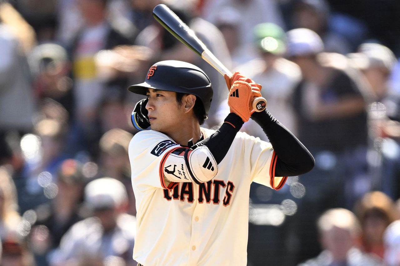 MLB star Jung Hoo Lee detained by immigration agents at LAX over paperwork