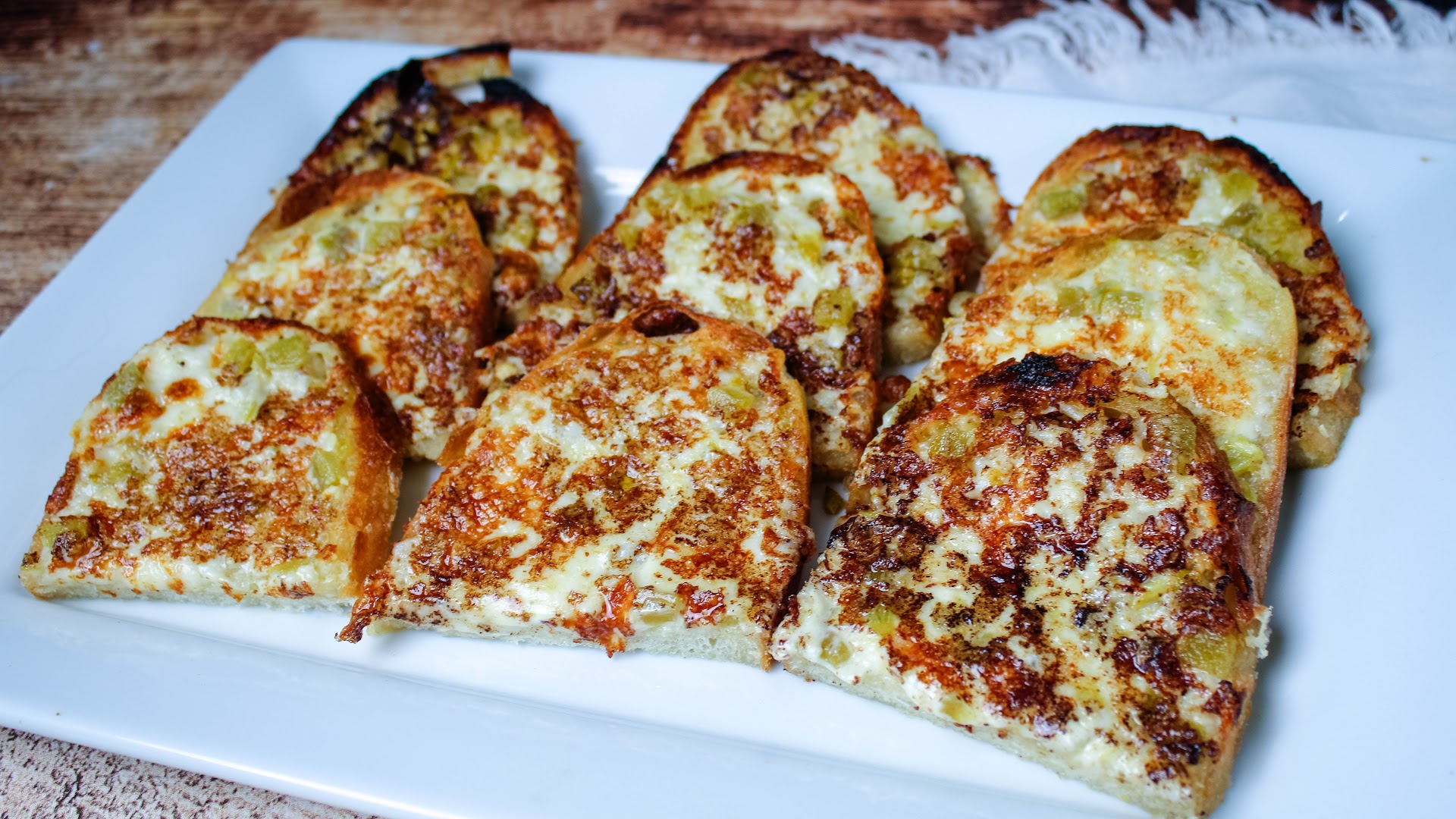 Enjoy this chile cheese bread alongside a bowl of chili, stew, or as an ...
