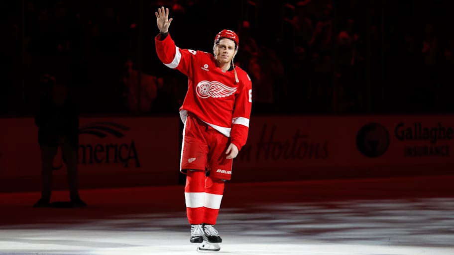 NHL star from Buffalo weighs in on Bills' coaching search, backs ...