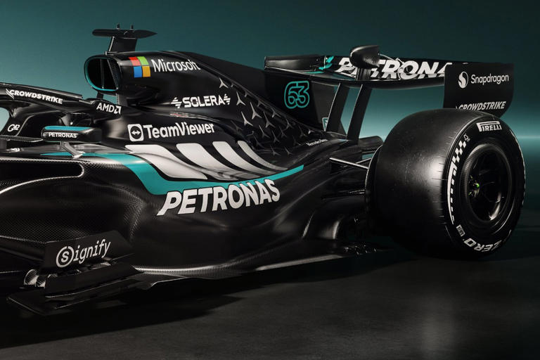 Mercedes presenta el diseño del W17 de Russell y Antonelli para la F1 2026