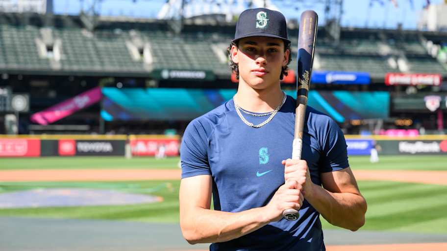 Is 2026 the year that Mariners prospect Johnny Farmelo breaks through?