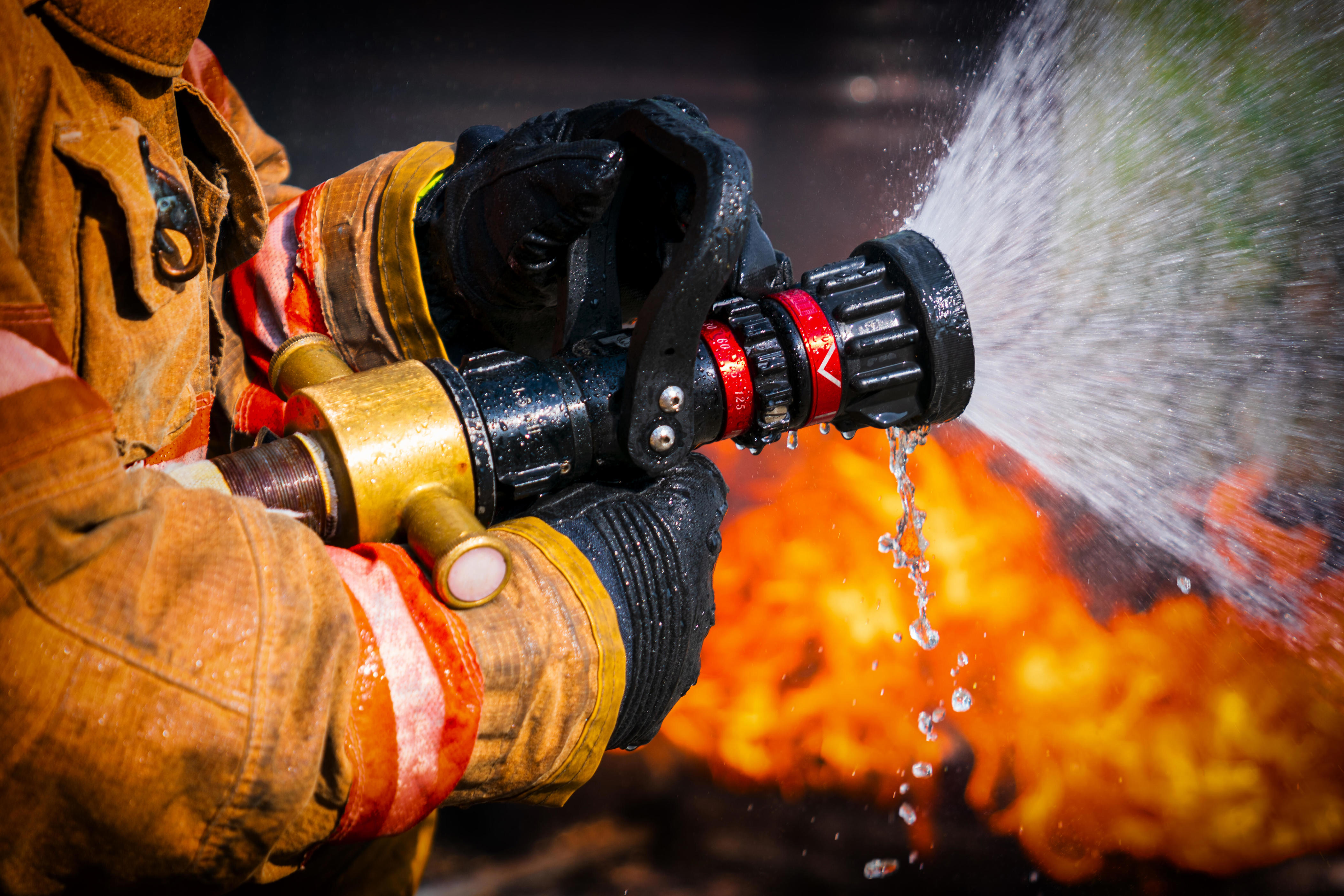 Florida fire marshal hands out checks to battle firefighter cancer, PTSD