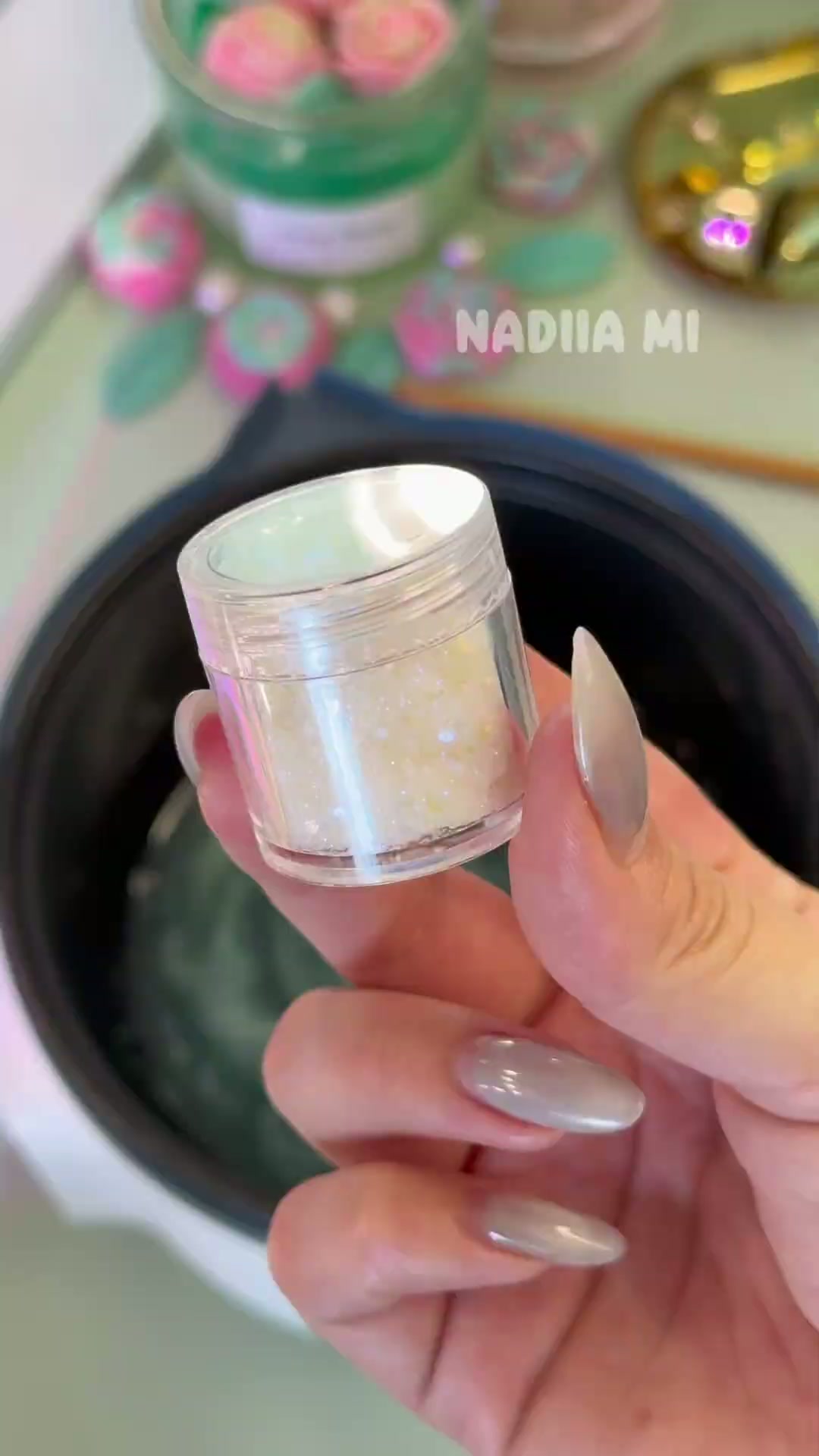Cozy ASMR candle DIY: Pastel floral jelly wax reveal 💐