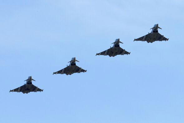 RAF Typhoon jets to get incredible new £11.3m radar - jams enemy air ...