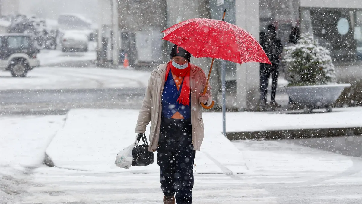 Aemet alerta por nieve, viento y olas a la Comunidad Valenciana este ...