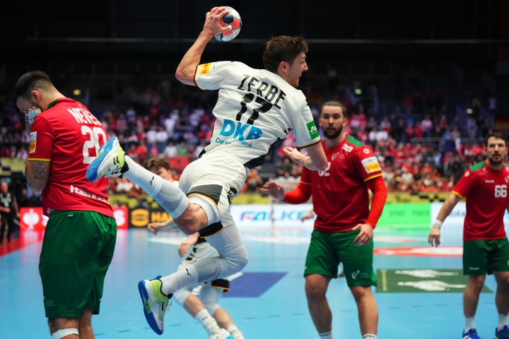 Portugal sofre primeira derrota no Europeu de andebol ao perder com a ...