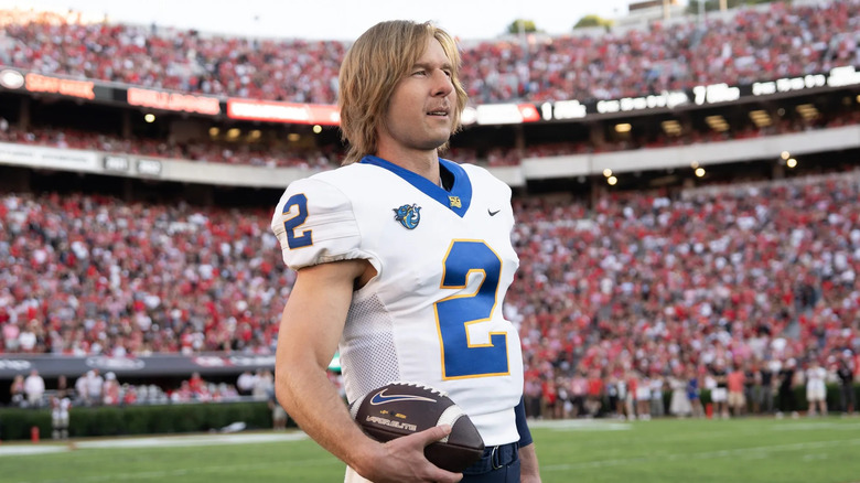 The two NFL legends who helped make Chad Powers an accurate football show