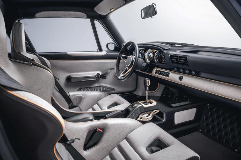 Singer's first DLS turbo is a stunningly beautiful rear-drive goliath ...