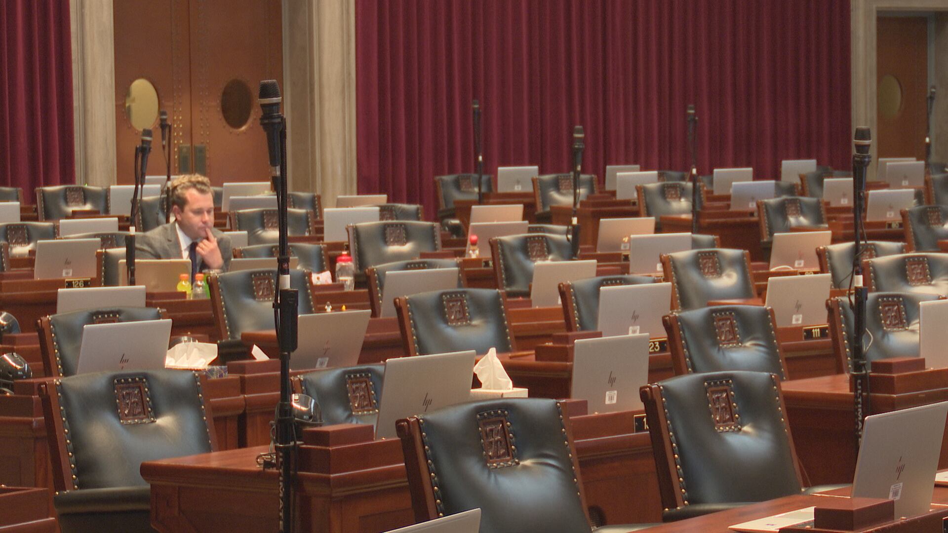 Misosuri House votes to sanction Springfield State Rep. Jeremy Dean ...