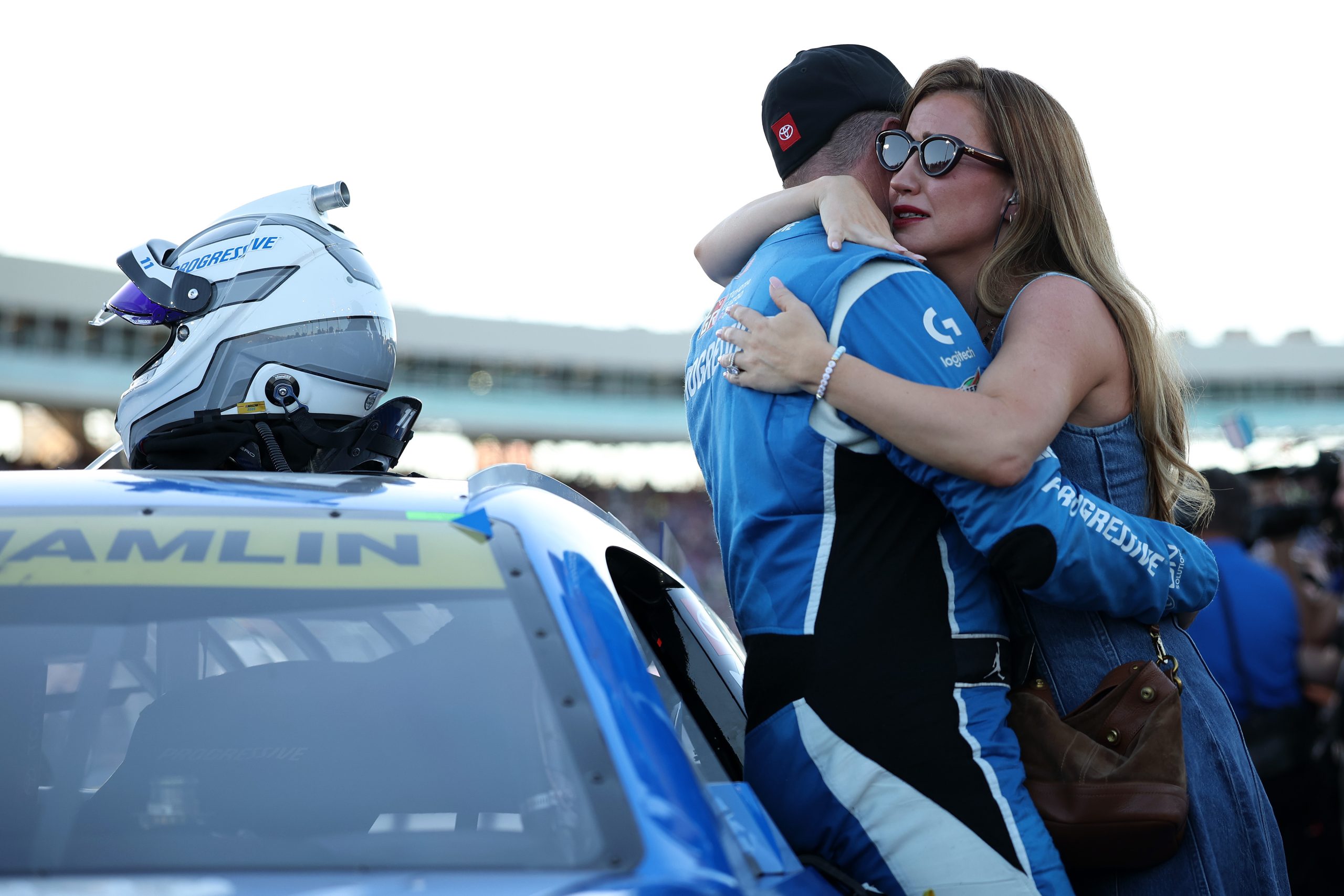 Denny Hamlin mourning father, will race in Clash: I'm doing 'OK'