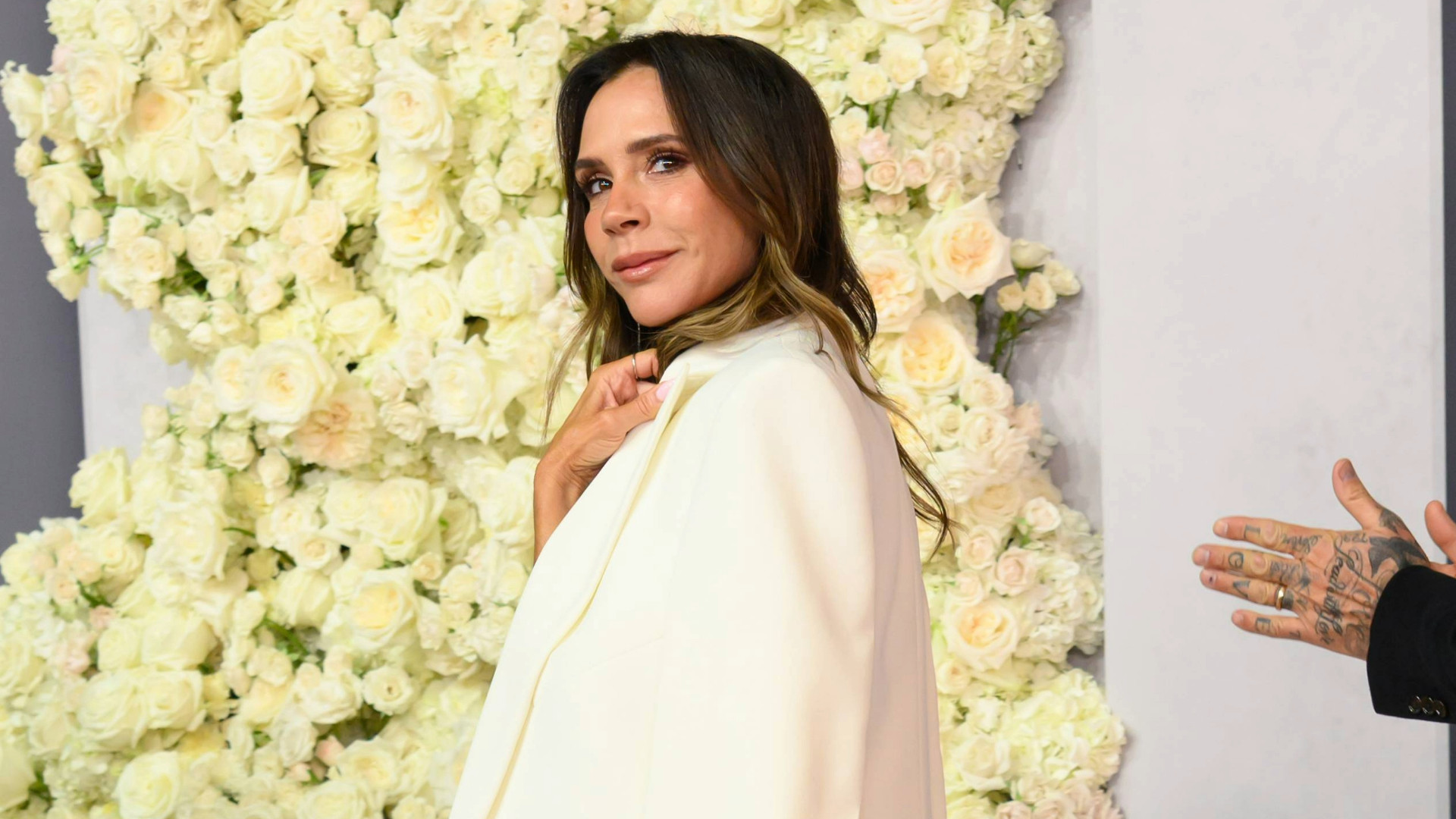 Victoria Beckham celebrates fellow Spice Girl Emma Bunton amid Brooklyn ...