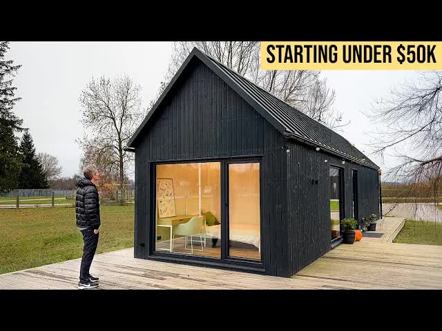 I toured their most popular prefab home of the year!