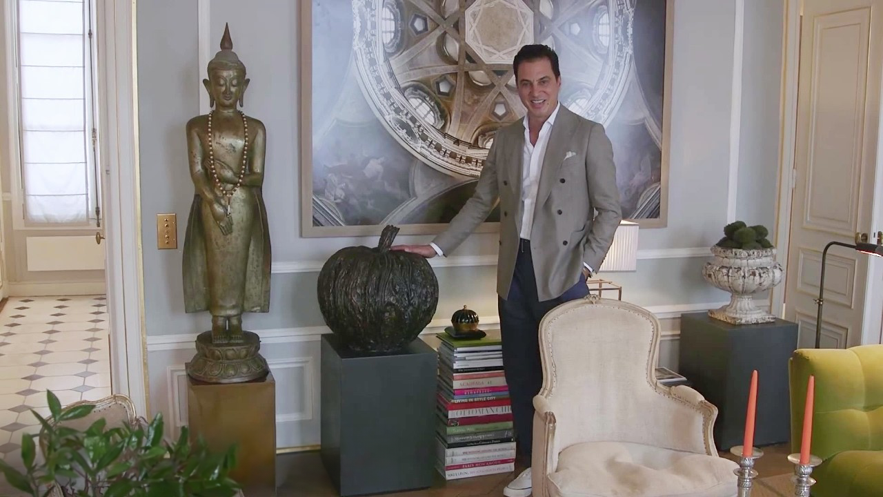 Paris apartment combines old-world charm and global art