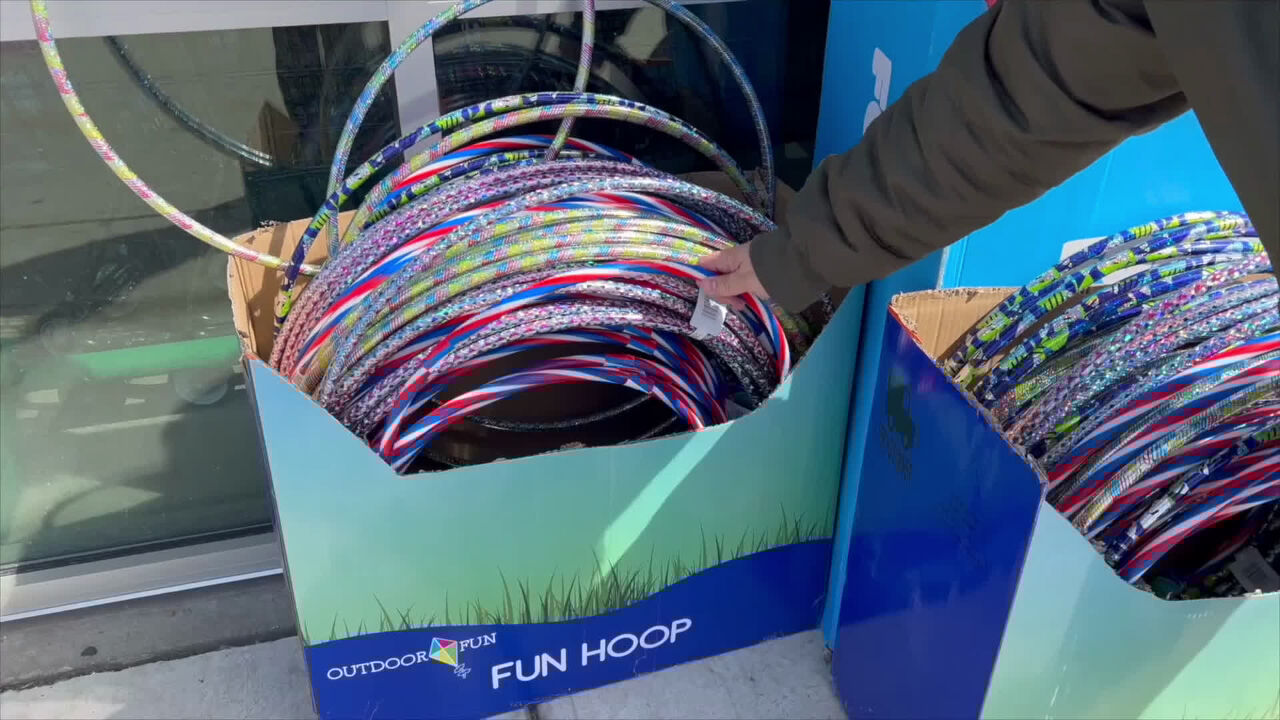 Grab a dollar store foam block for this genius wedding idea!