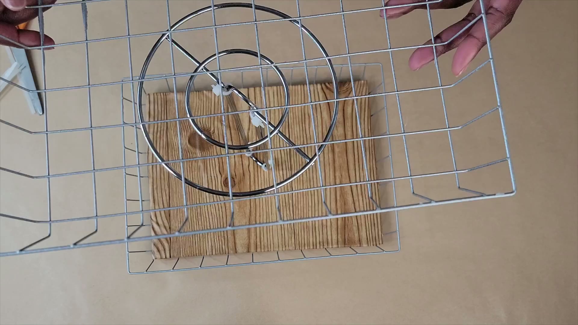 Grab a $1 paper towel holder - this bathroom idea is brilliant!