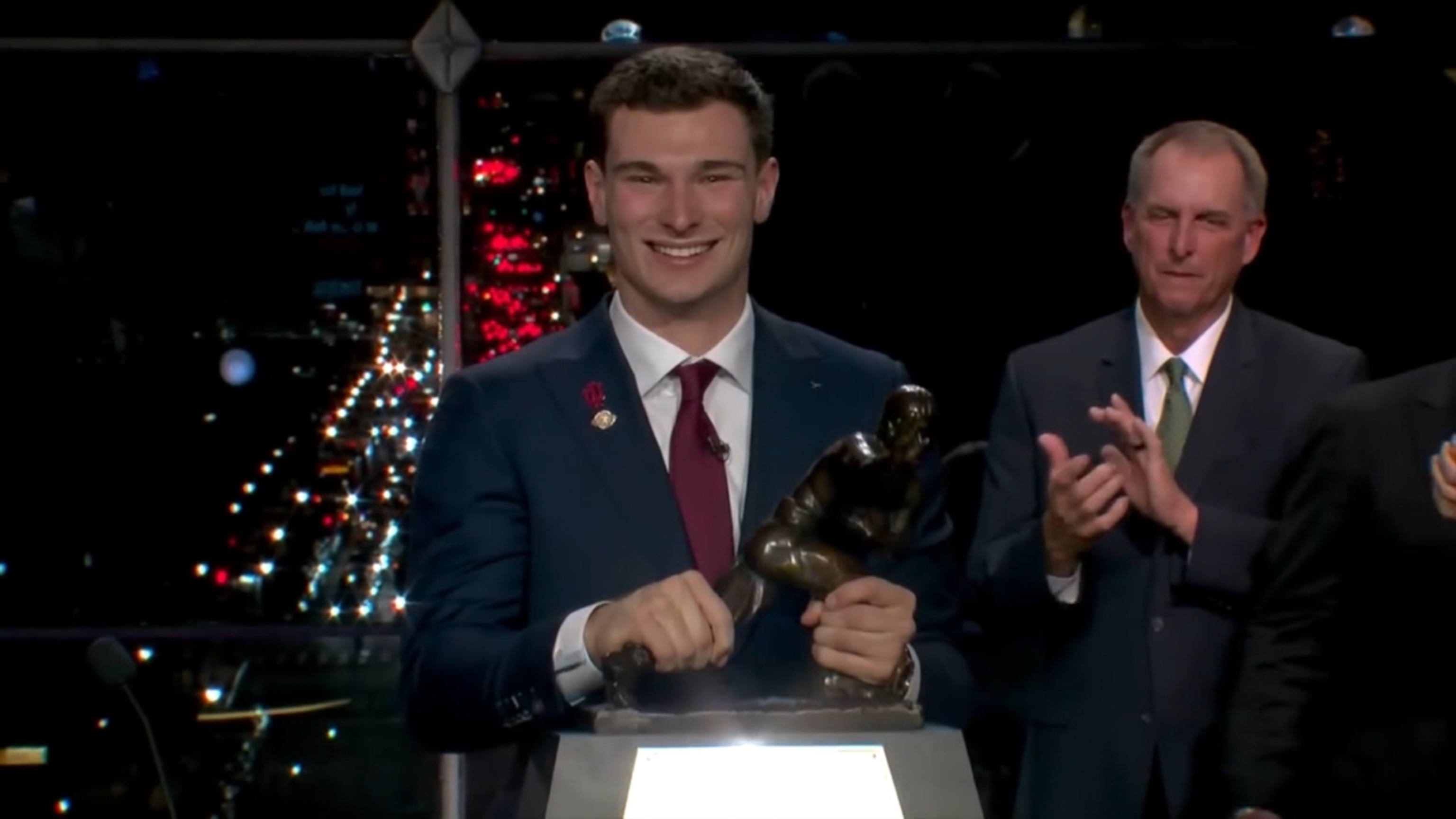 Hoosiers' Fernando Mendoza updates LinkedIn profile