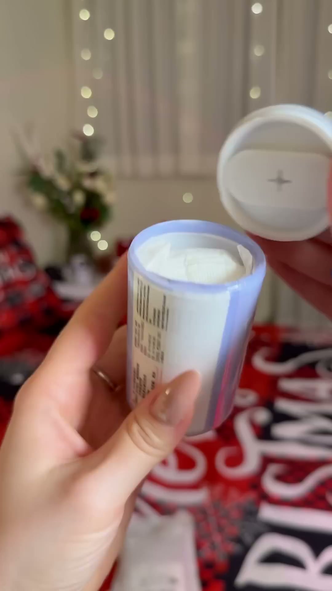 Guess what’s in the can? Spoiler: It’s adorable! 🥤